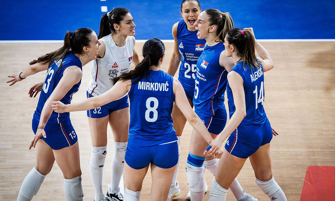 Serbia Women Land in Manila Before Japan Opens Their VNL Week.